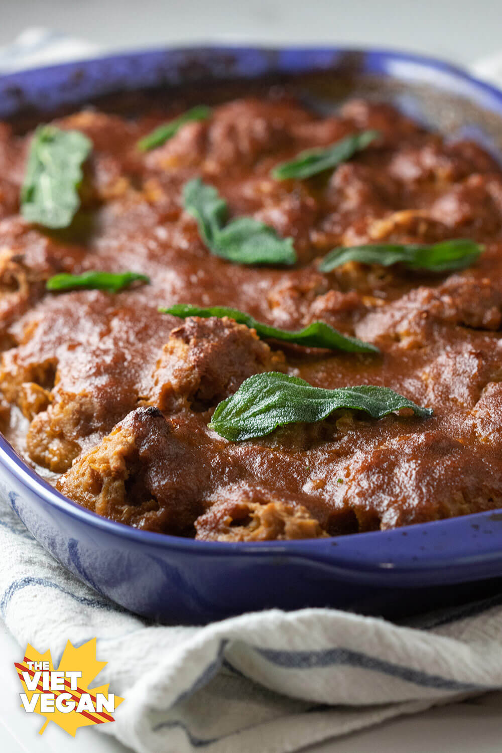 Vegan Apple Sage Seitan Meatballs - The Viet Vegan